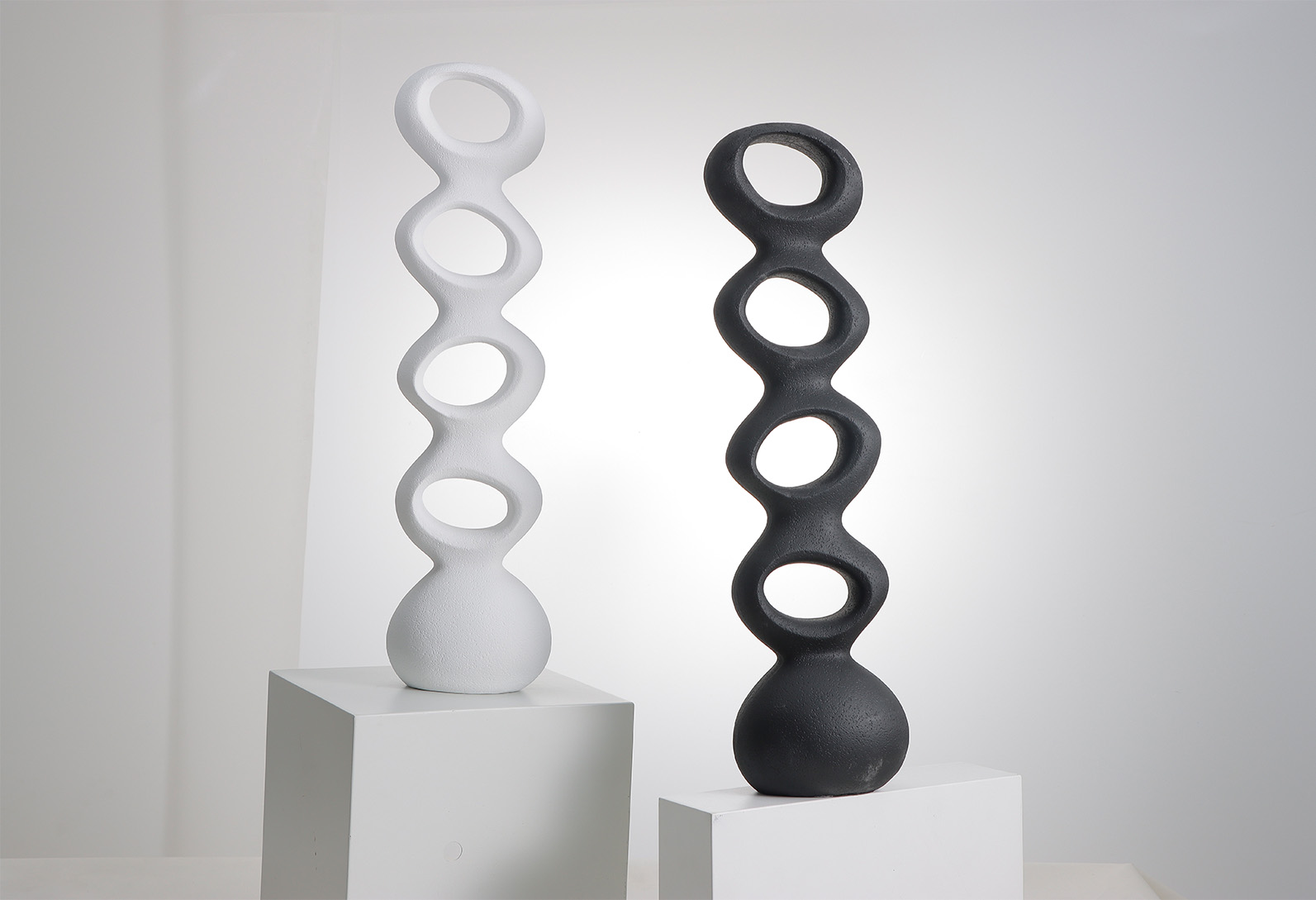 Hollow Sculpture - Ziabee